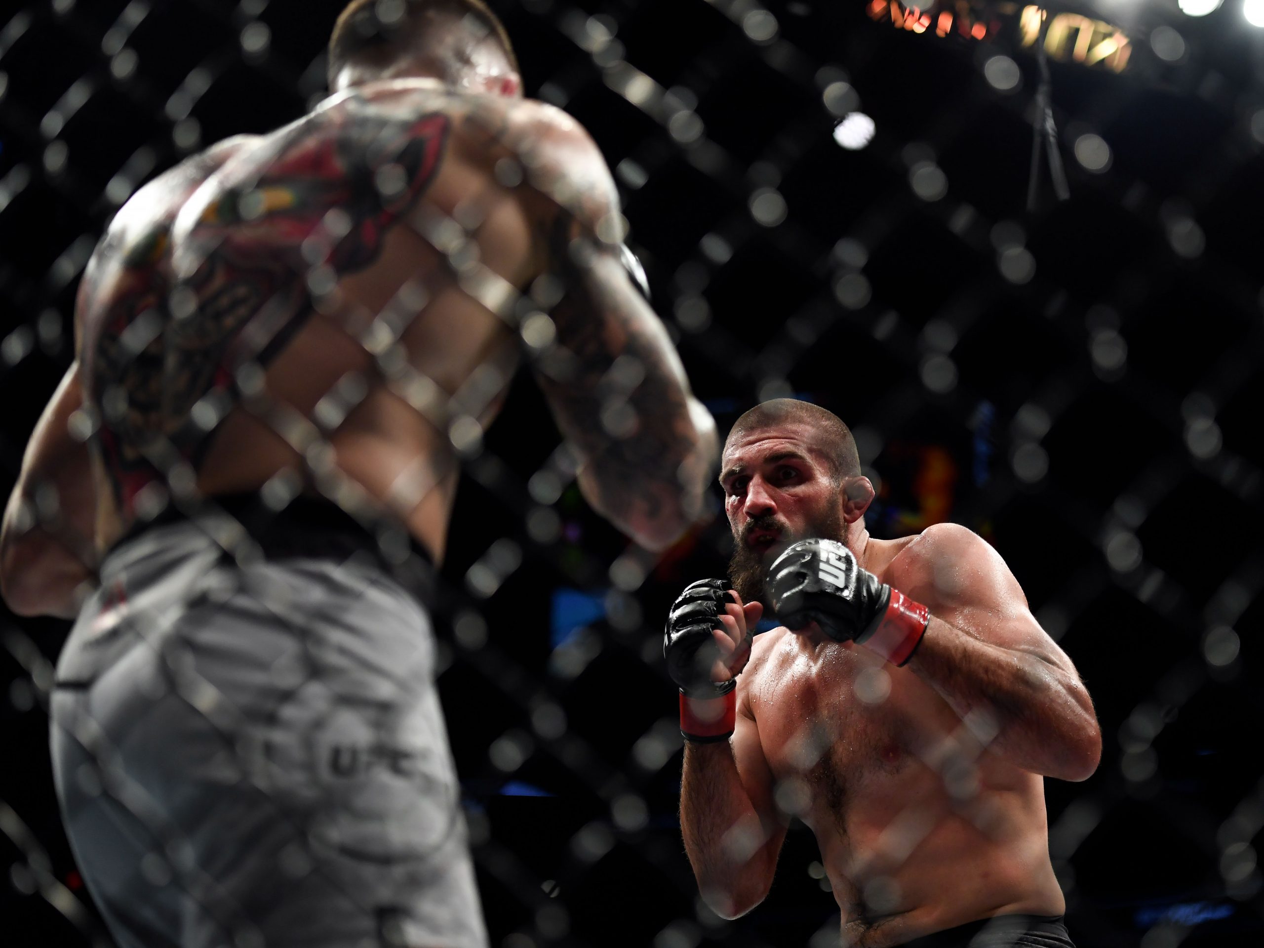 UFC predictions, picks, best bets and three-fight parlay for UFC on ESPN 16